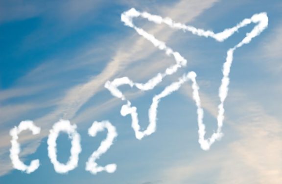 Aviation's impact on CO2 emissions - Payload Asia
