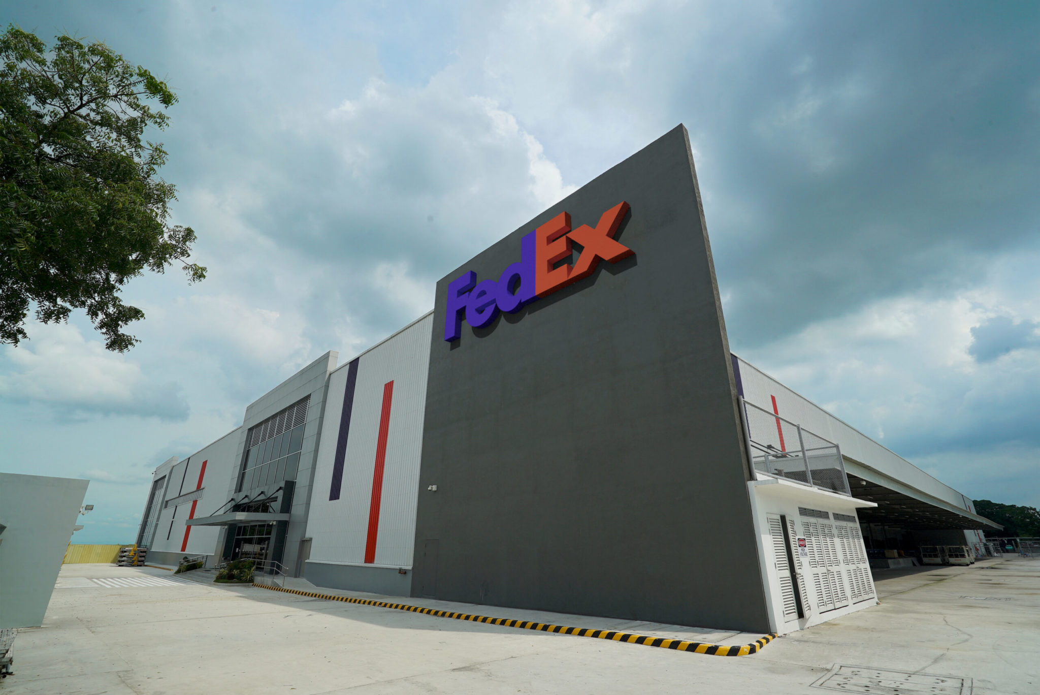 FedEx introduces 8 new flights from Clark airport - Payload Asia
