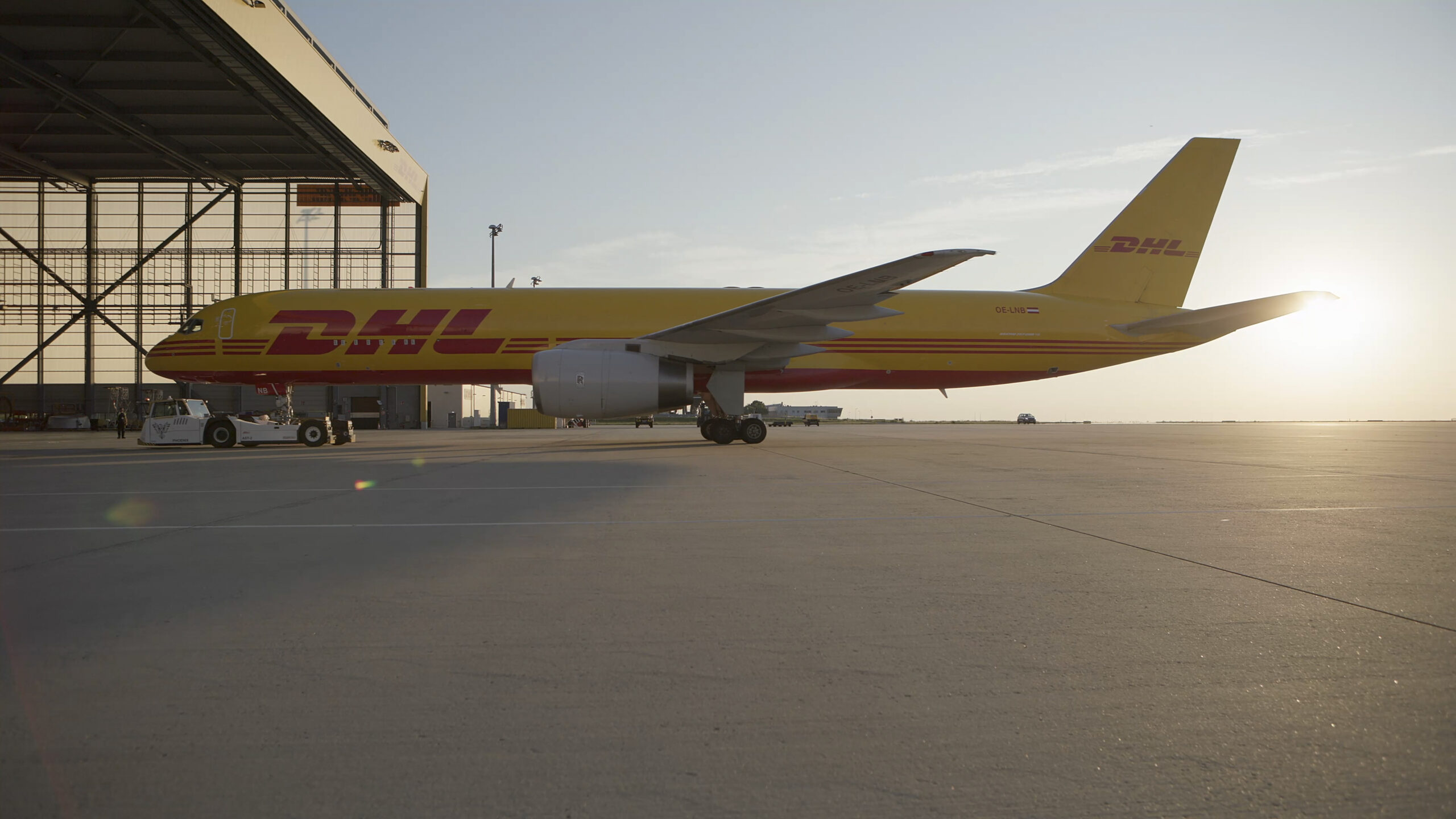 Building the network of the future: DHL Express's infrastructure ...