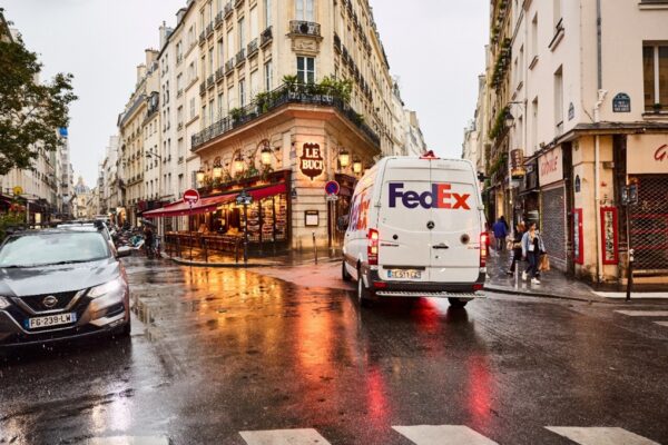 FedEx helps APAC businesses adapt confidently to EU de minimis changes ...